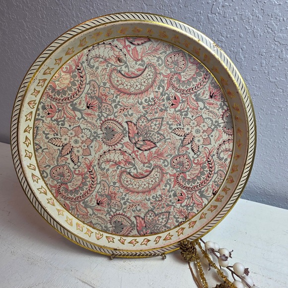 Vienna Woods Design | Dining | Vintage Vienna Woods Tin Serving Tray ...